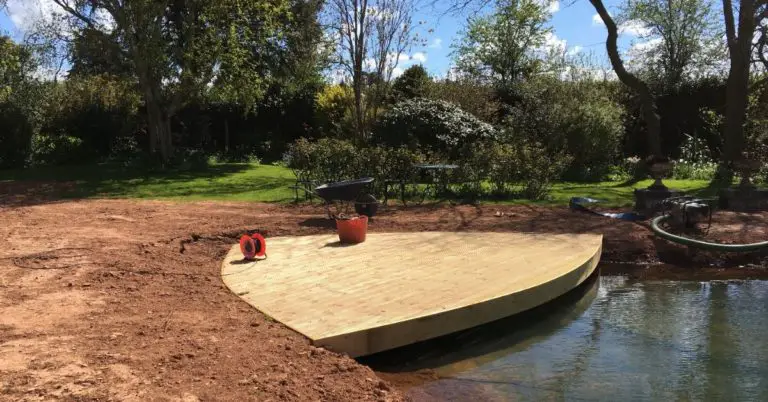Cantilever Deck Over a Pond, Why You Should Build It in Your Backyard?
